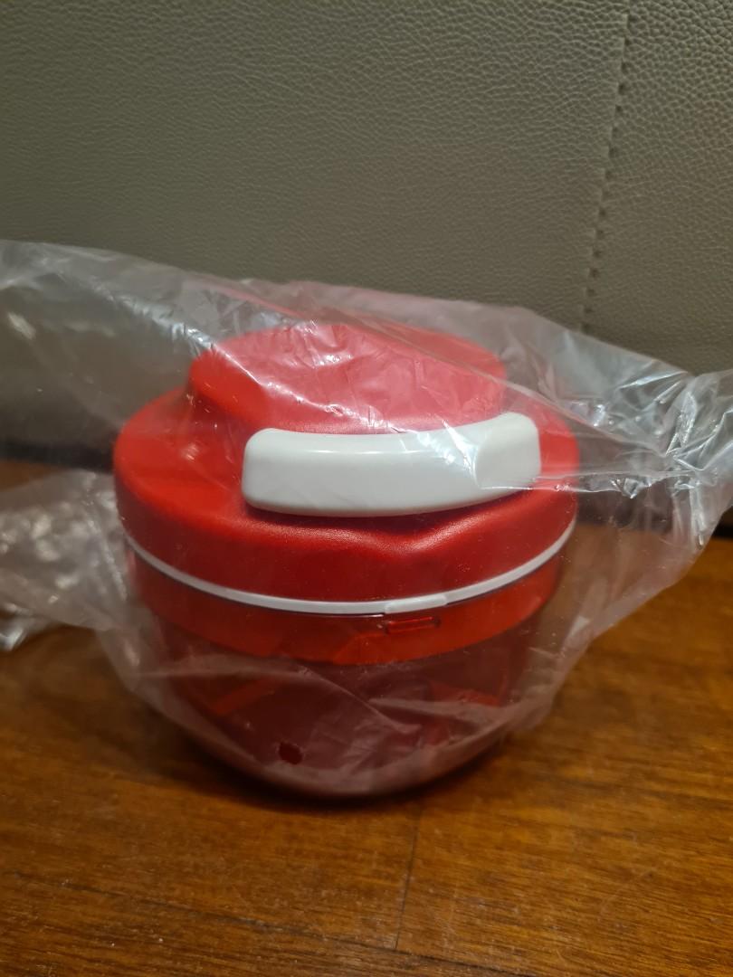 Tupperware Turbo Chopper, Furniture & Home Living, Kitchenware ...