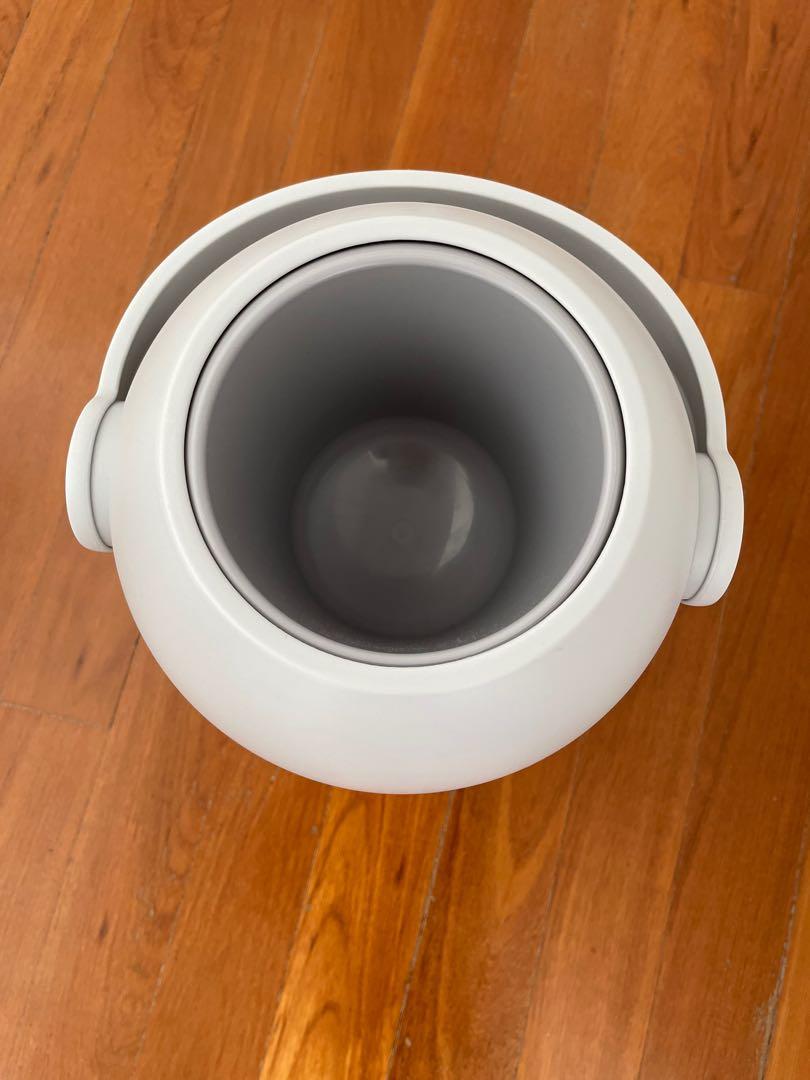 Umee diaper pail, Babies & Kids, Bathing & Changing, Changing Mats ...