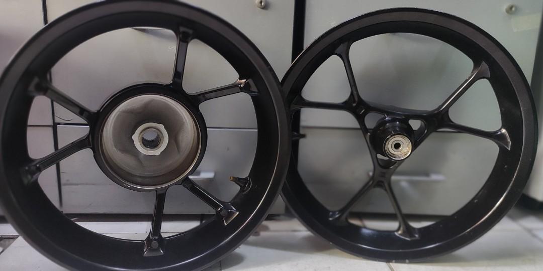 YAMAHA AEROX V1 RIM SET, Motorbikes, Motorbike Parts & Accessories ...