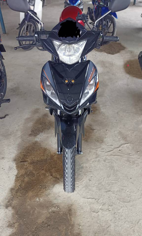 Yamaha lc v1, Motorbikes on Carousell