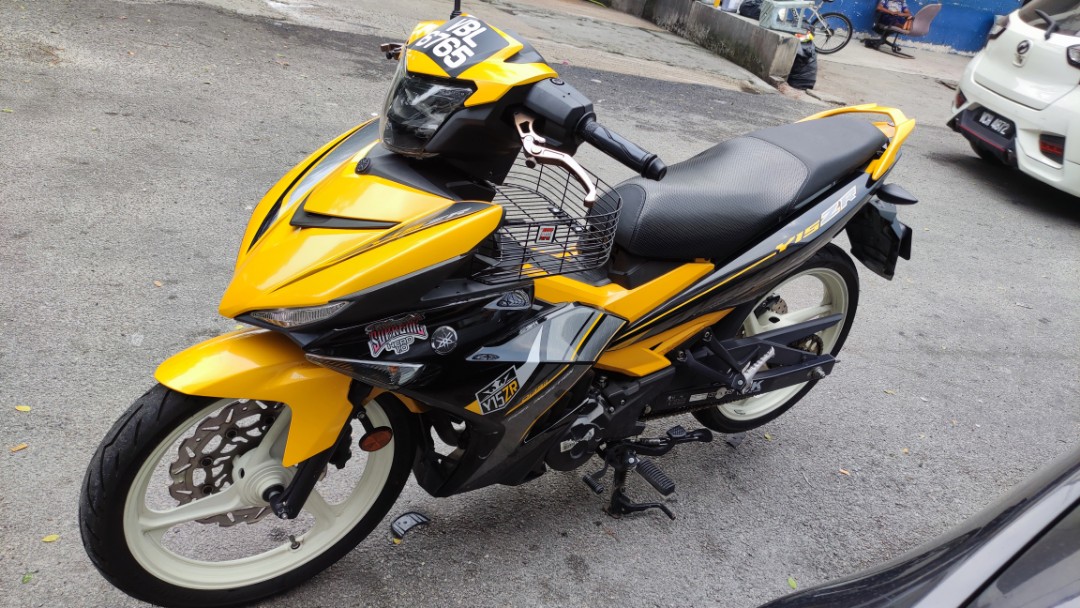 YAMAHA Y15 2018, Motorbikes on Carousell