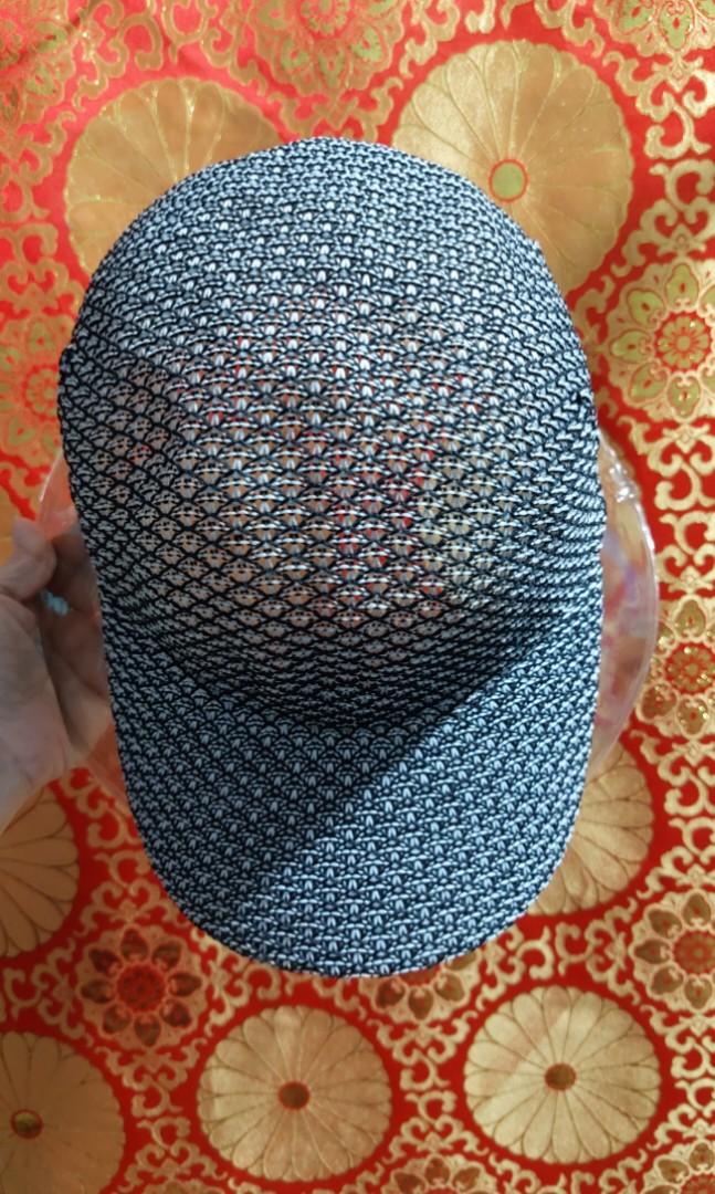 Zara full cap, Women's Fashion, Watches & Accessories, Hats & Beanies ...