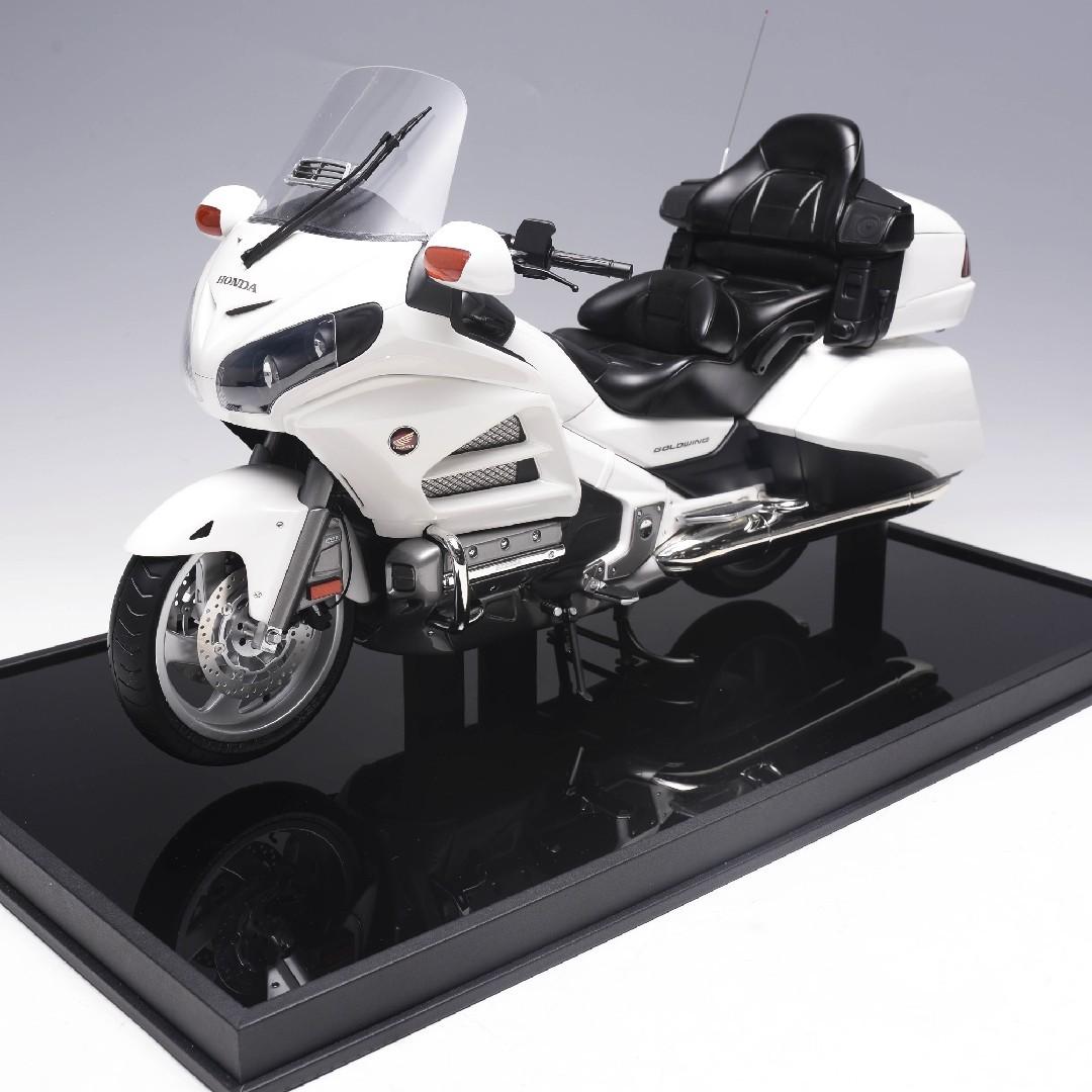1:6 1/6 Large Scale Motorhelix Honda Goldwing Gold Wing GL1800 display ...