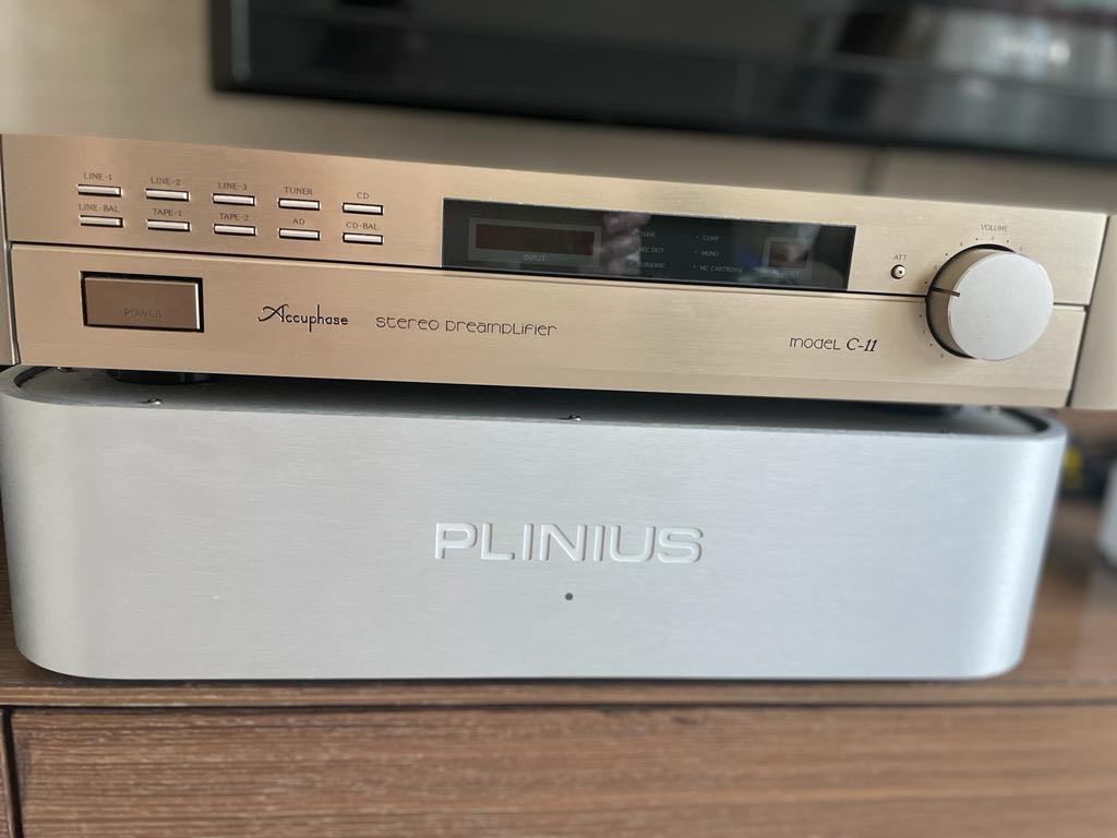 ACCUPHASE C-11 PREAMPLIFIER, Audio, Soundbars, Speakers & Amplifiers on ...