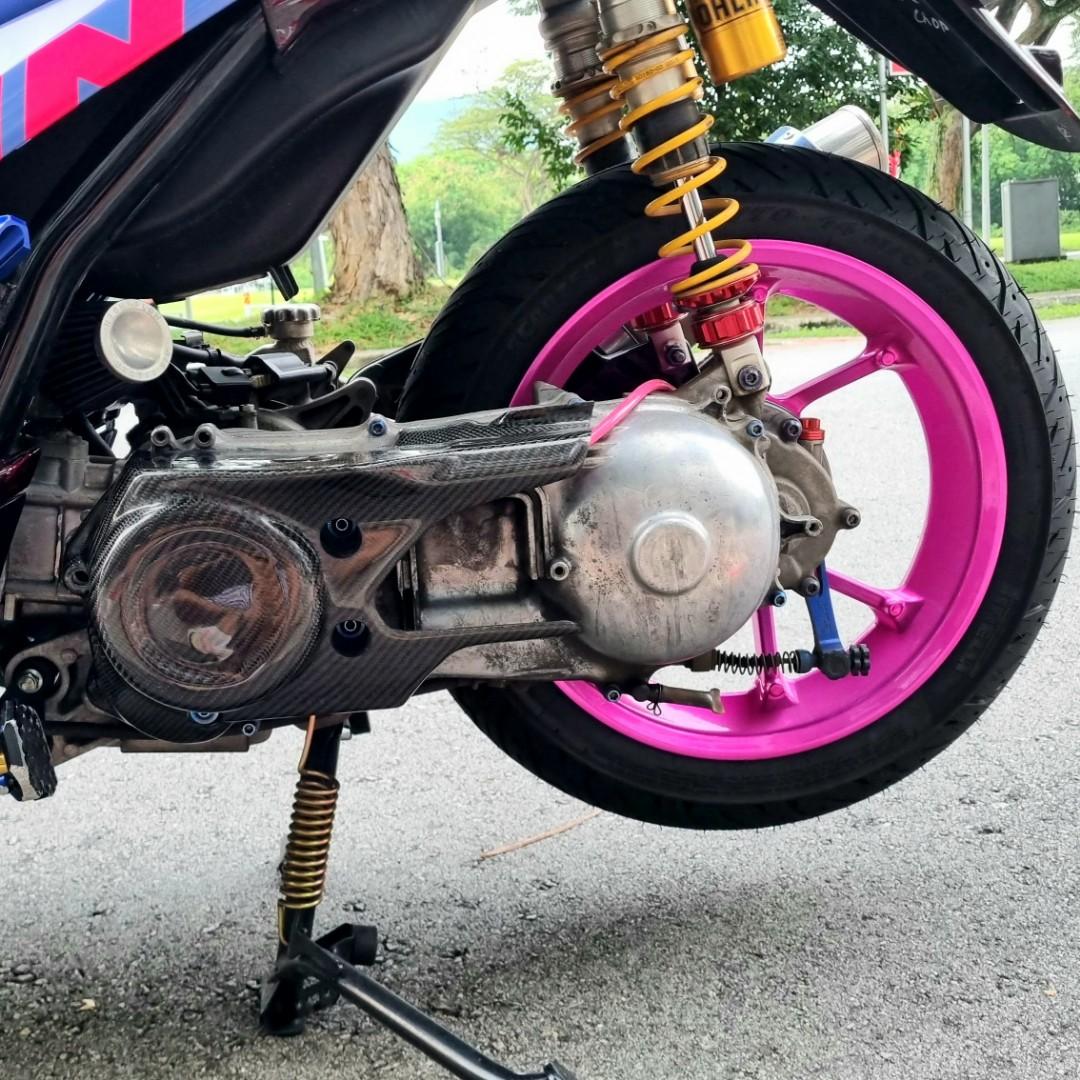 Aerox v1 custom cvt cover carbon fiber, Motorcycles, Motorcycle ...