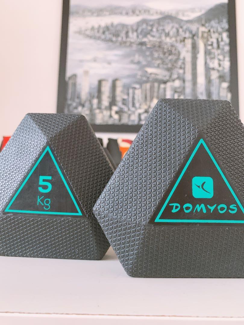 Domyos 5kg weights, 運動產品, 運動與健身, 運動與健身 - 舉重和啞鈴 - Carousell