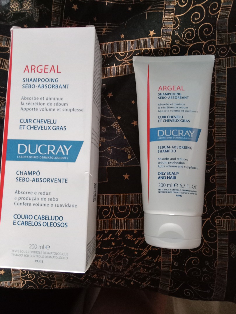 Ducray Argeal (sebum absorbing) clay shampoo (for Oily Scalp), Beauty ...