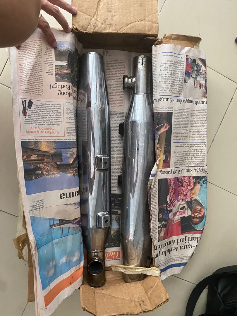 Harley stock modified exhaust pipe, Motorcycles, Motorcycle Accessories ...