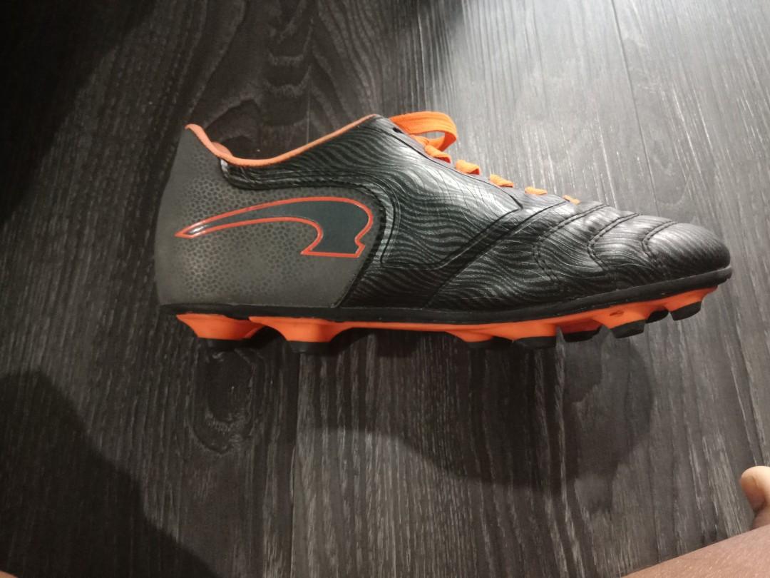 Kronos kids football boots, Sports Equipment, Other Sports Equipment ...