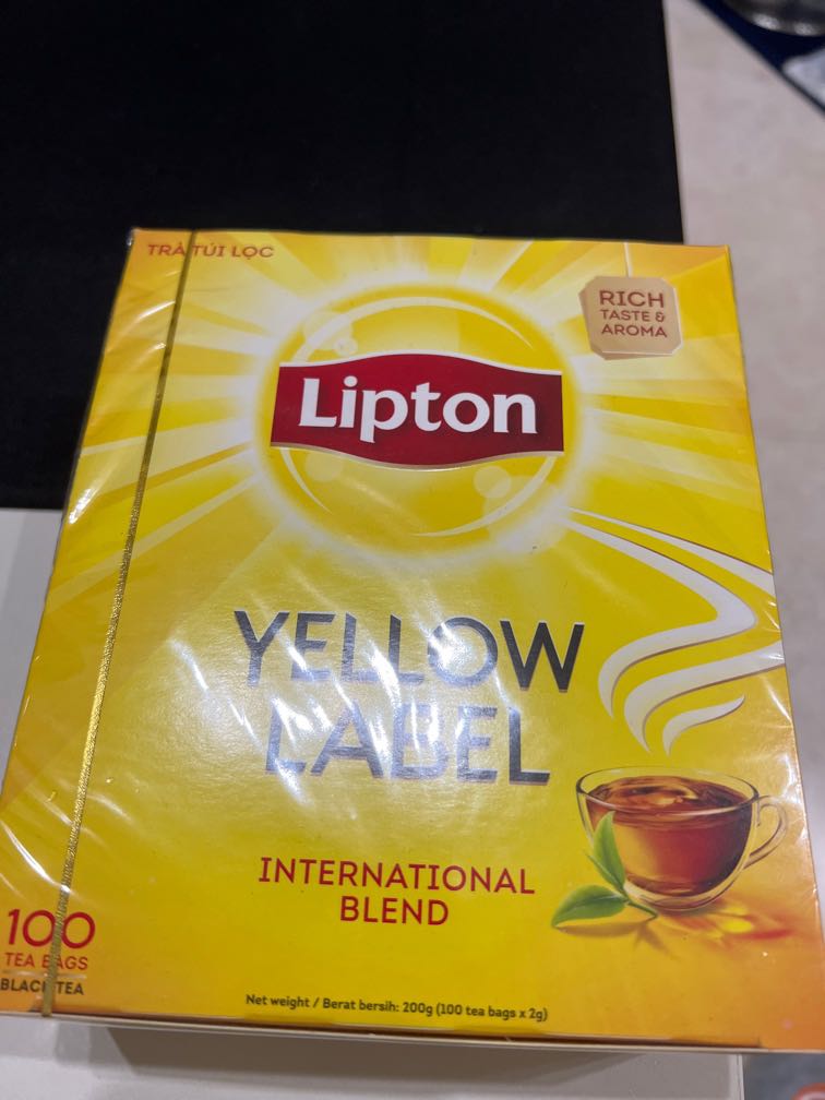 Lipton yellow label, Food & Drinks, Beverages on Carousell