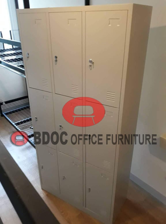 LOCKER || OFFICE PARTITION || OFFICE FURNITURE, Furniture & Home Living ...