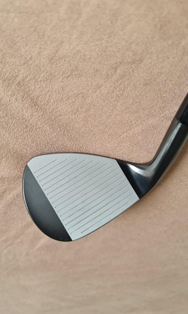 Mizuno 56 degree wedge, Sports Equipment, Sports & Games, Golf on Carousell