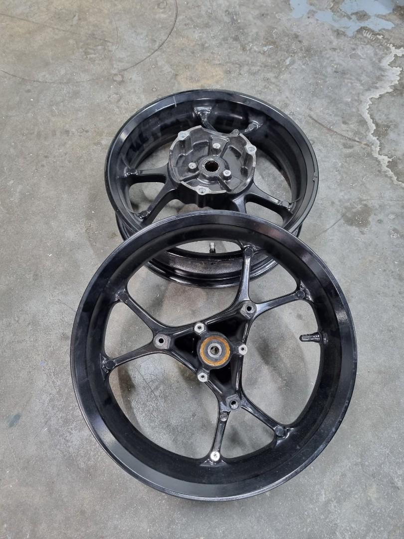 NMAX V2 Gloss Black Rims, Motorcycles, Motorcycle Accessories on Carousell