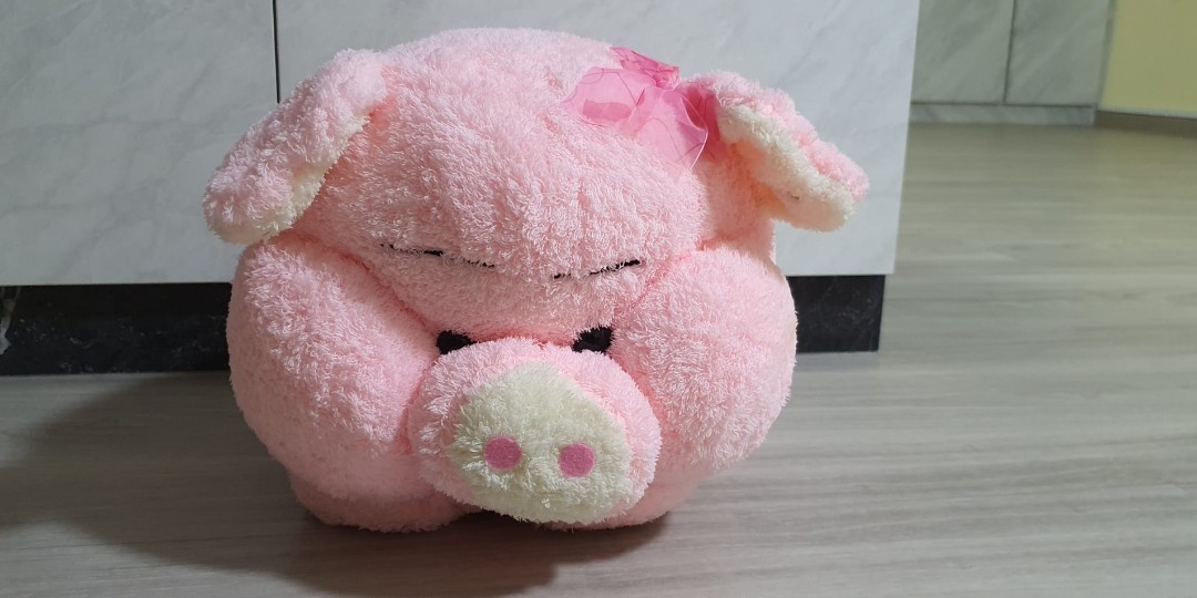 Piggy Soft toy/ Plushie, Hobbies & Toys, Toys & Games on Carousell