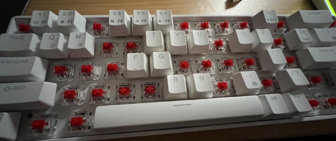 RK ROYAL KLUDGE RK68 (RK855) (WHITE) Bluetooth Wireless/Wired 65% ...