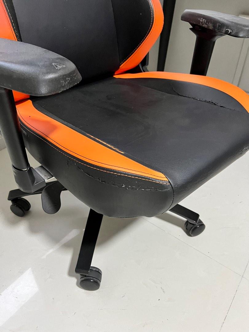 Secret Lab Computer Chair, Furniture & Home Living, Furniture, Chairs ...