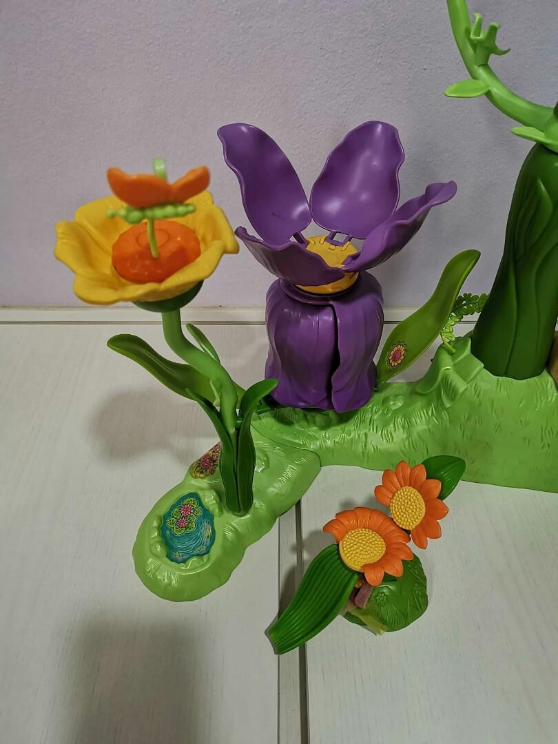 Toys Fantasy flower dome princess toy With spinning flower, Hobbies ...