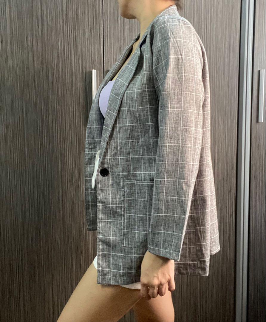 Trendy Aesthetic Gray Blazer, Women's Fashion, Coats, Jackets and Outerwear on Carousell