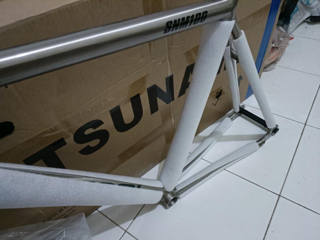 Tsunami snm 100 frame, Everything Else on Carousell