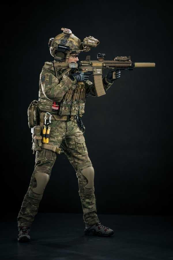 Verycool 1/6 MTF Alpha 9 Last Hope Female Soldier, Hobbies & Toys, Toys ...