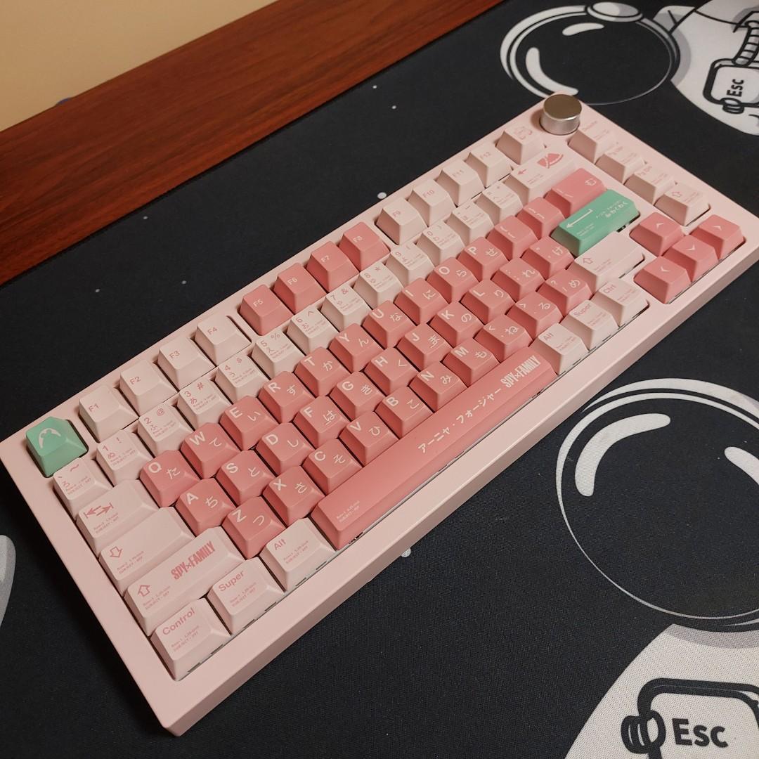 Wireless Pink Anya (SpyXFamily) Custom Mechanical Keyboard, Computers ...