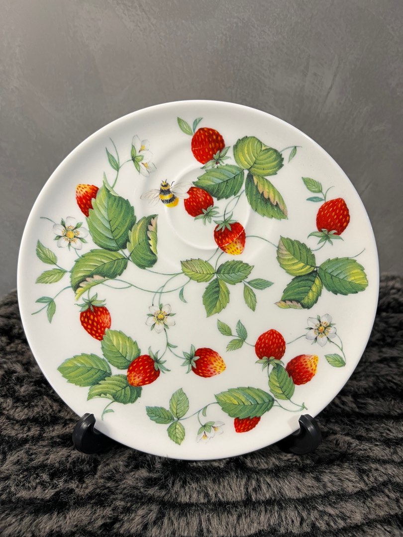 Alpine Strawberry by ROY KIRKHAM Round Snack plate, Furniture & Home ...