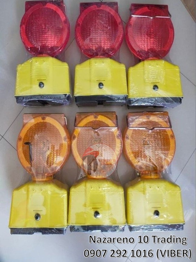 Barrier type Solar blinker 44, Commercial & Industrial, Construction ...