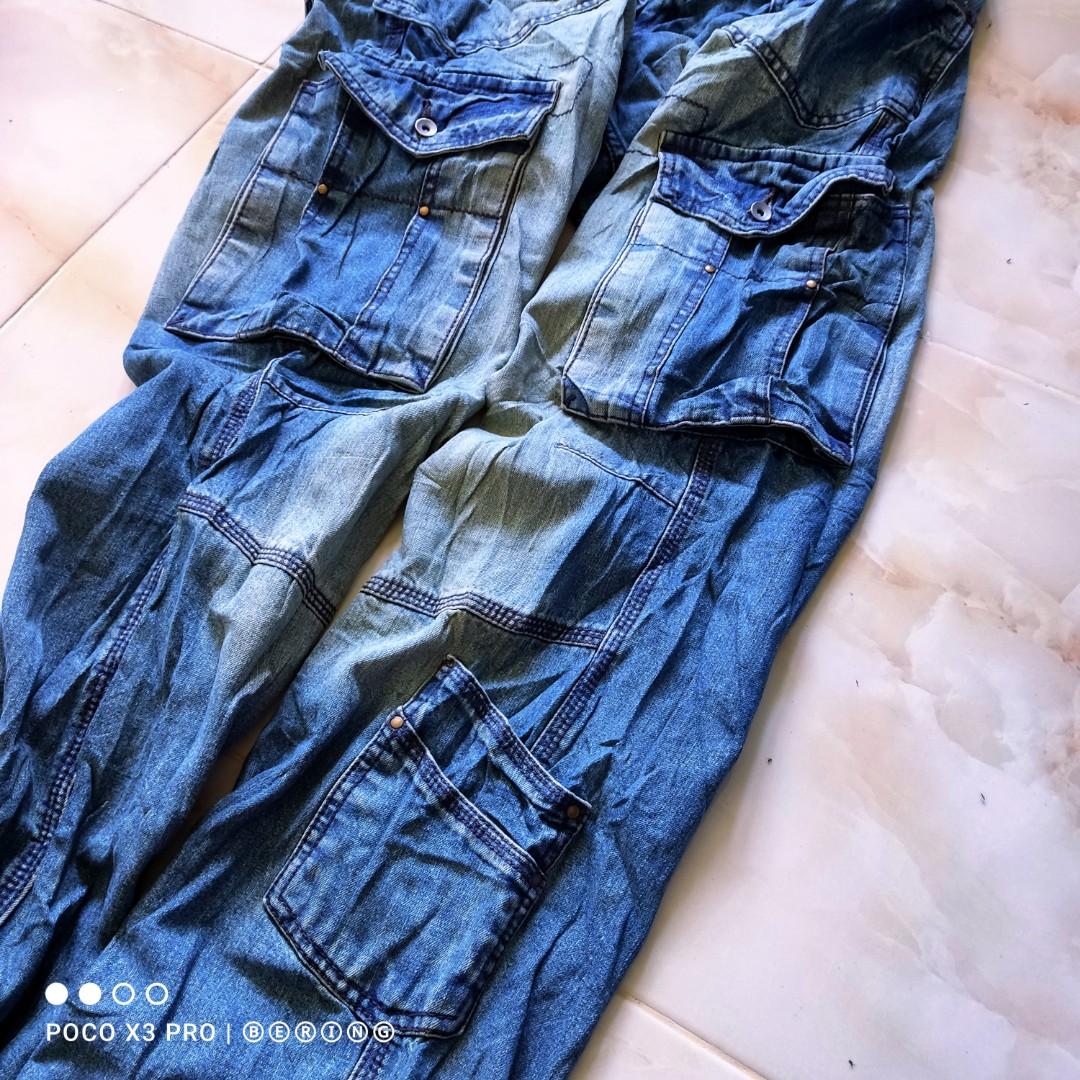 CARGO PANTS JEANS REJECT, Men's Fashion, Bottoms, Jeans on Carousell