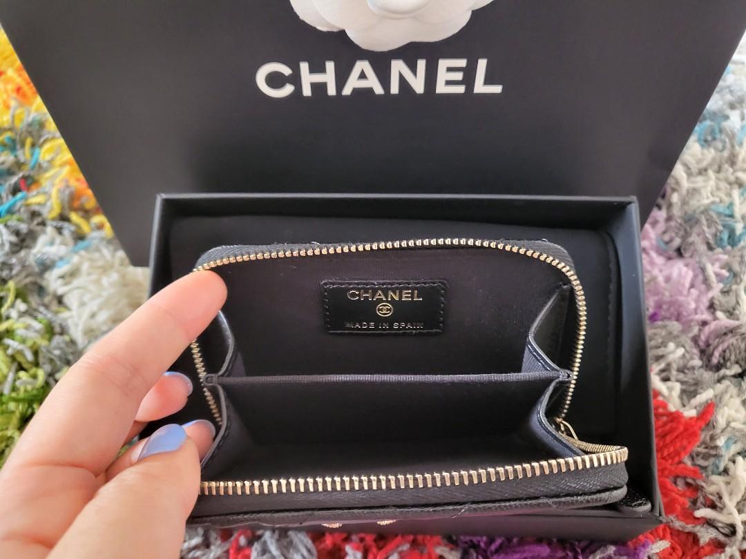Chanel 22B zip wallet, Luxury, Bags & Wallets on Carousell