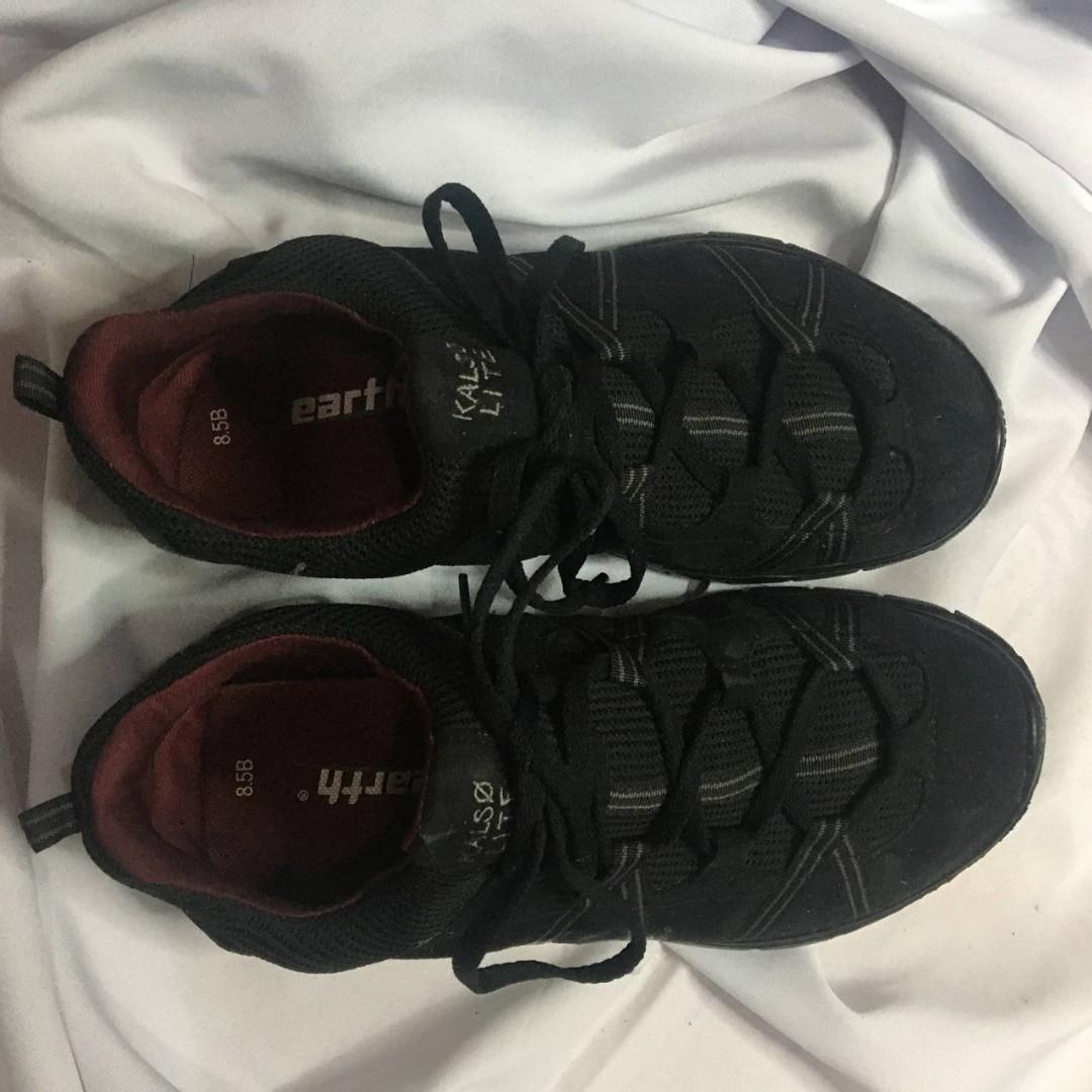 earth kalso lite walking running shoes black, Women's Fashion, Footwear ...