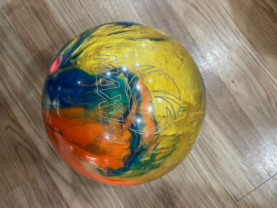 Ebonite Maxim bowling ball(13 pounds), Sports Equipment, Sports & Games ...