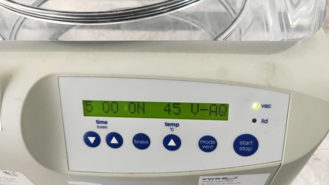 Eppendorf AG 22331 Humburg Concentrator Plus For Sale @ $1400 each ...