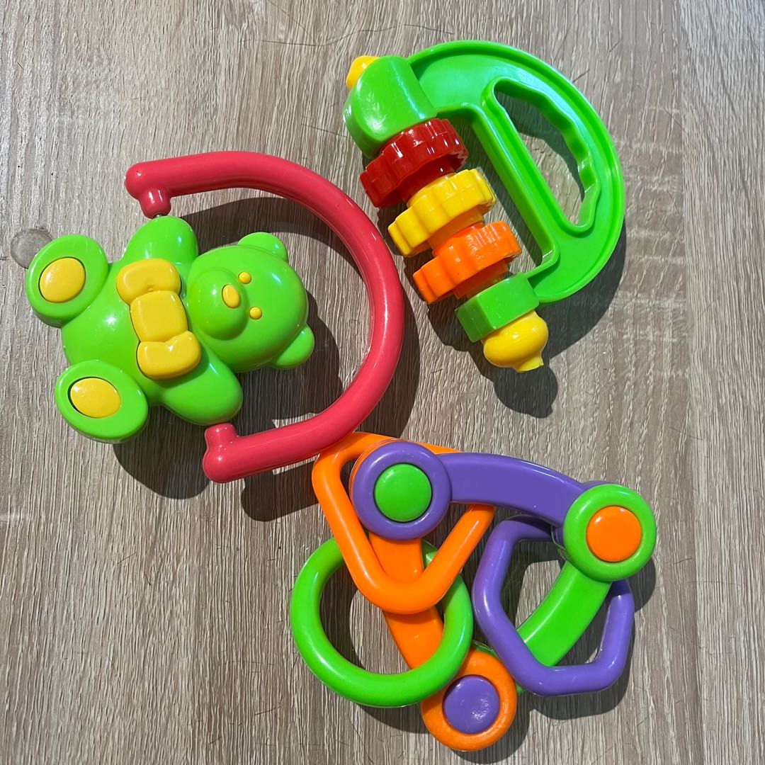 Free Random items!, Everything Else on Carousell