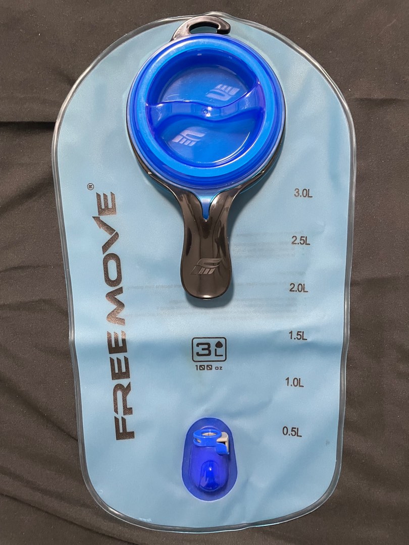 FREEMOVE 3L Hydration Bladder, Sports Equipment, Hiking & Camping on ...