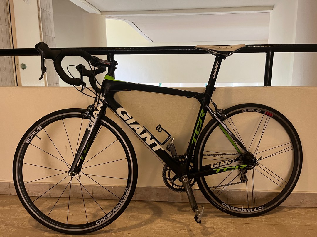Giant Carbon TCR Advanced With Shimano Ultegra Groupset, Sports ...