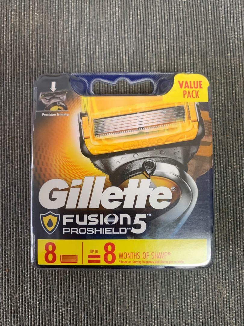 Gillette Fusion5 Proshield Razor Cartridges (8 counts), Beauty ...
