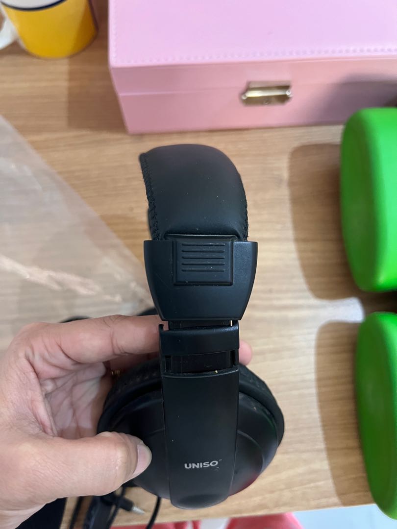 Headphone with Microphone UNISO, Audio, Headphones & Headsets on Carousell