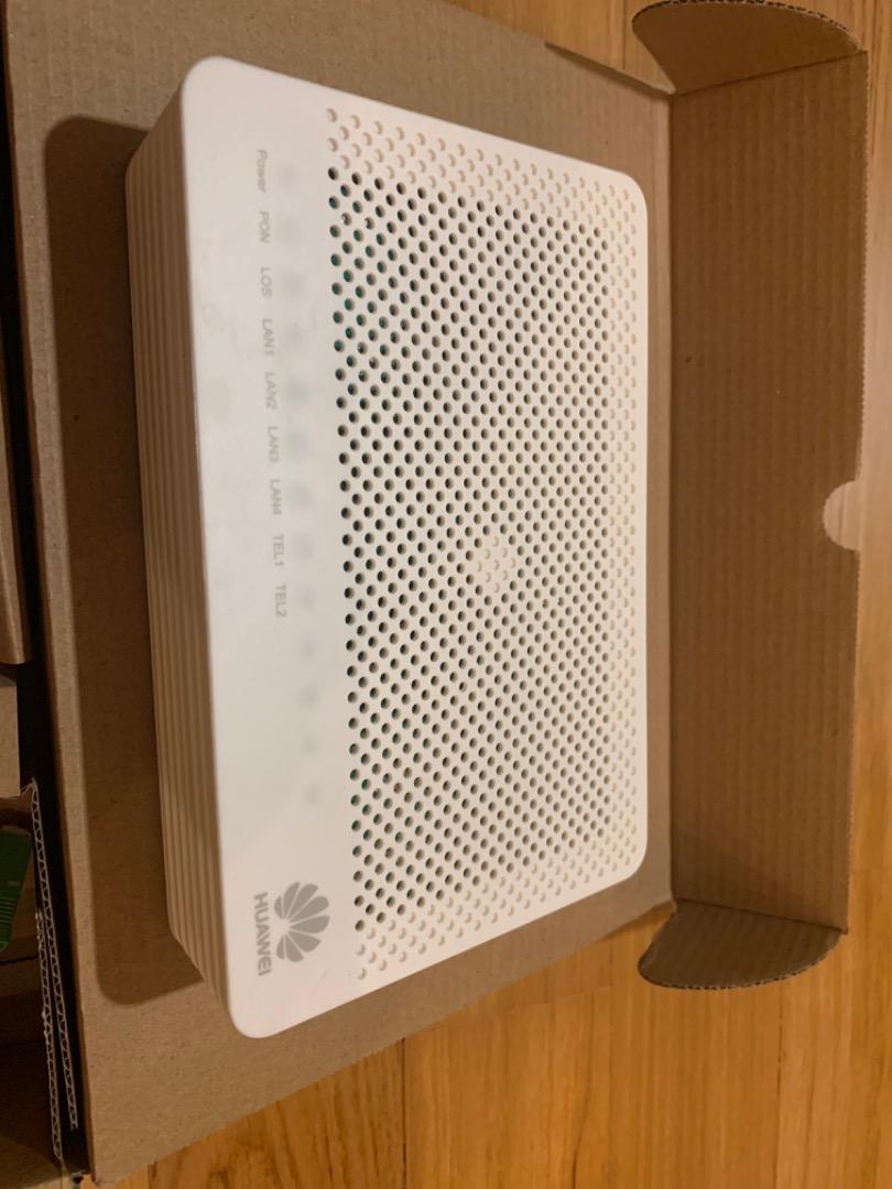 HUAWEI router (EchoLife HG8240H5 GPON terminal), Computers & Tech ...