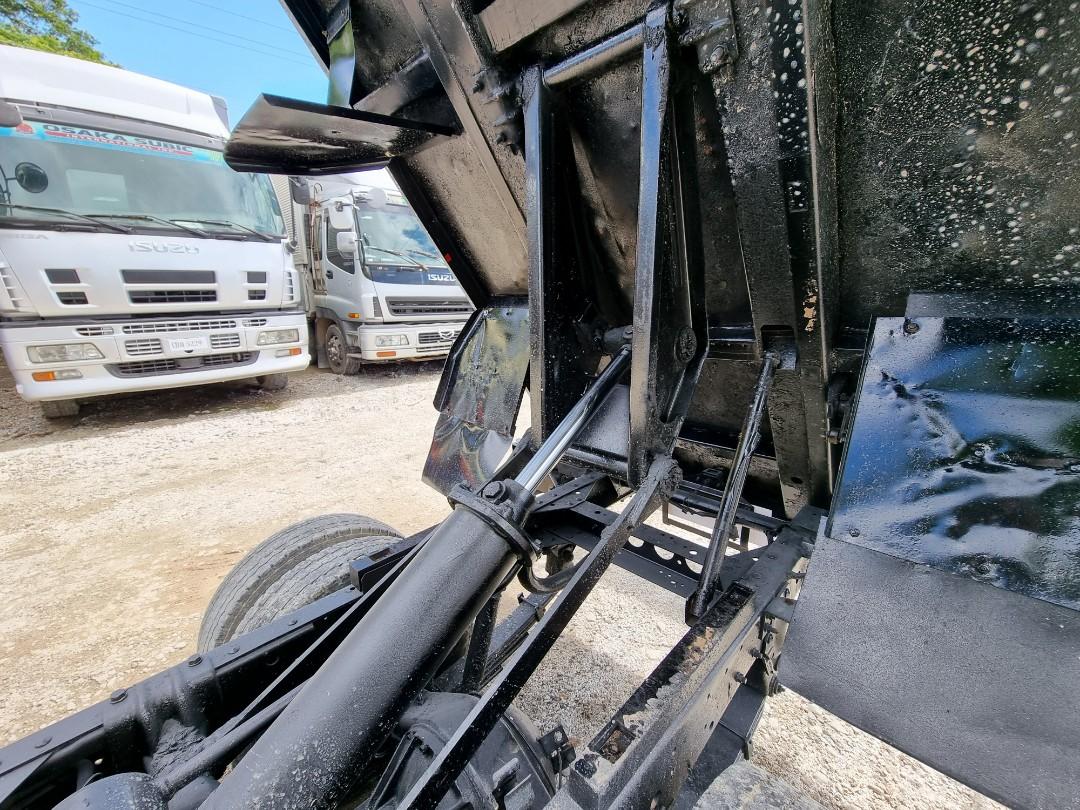 ISUZU ELF MINI DUMP TRUCK, Special Vehicles, Heavy Vehicles on Carousell