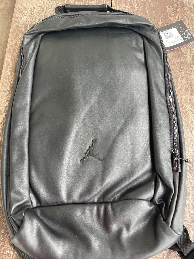 Jordan 20L backpack, Men's Fashion, Bags, Backpacks on Carousell