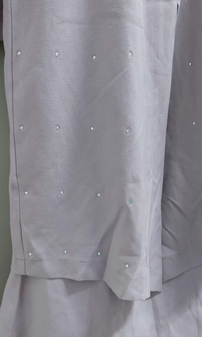 Kebarung Kelabu Grey Modern, Women's Fashion, Muslimah Fashion, Baju ...