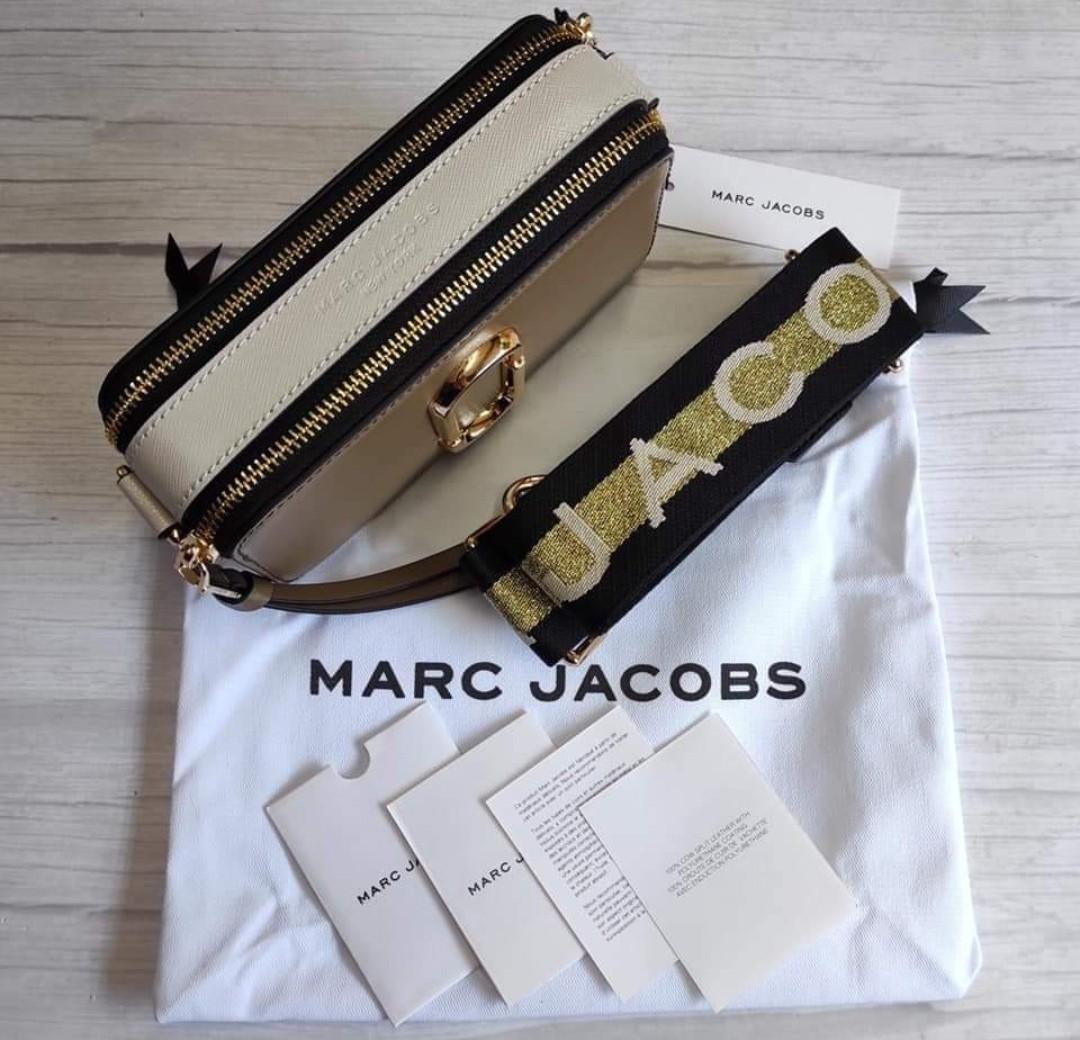 MJ Snapshot Camera Bag French Gray, Women's Fashion, Bags & Wallets ...