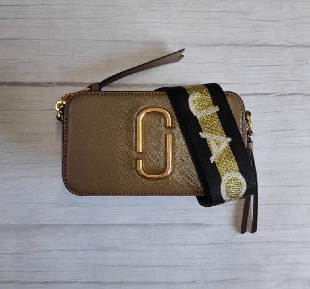 MJ Snapshot Camera Bag French Gray, Women's Fashion, Bags & Wallets ...