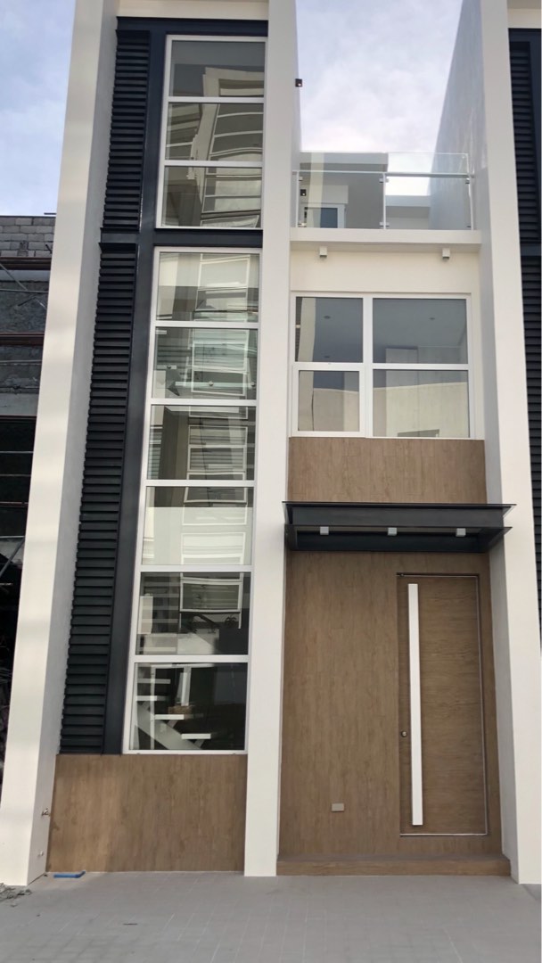 Mowelfund M Residences New Manila, Property, For Sale, Townhouse on ...