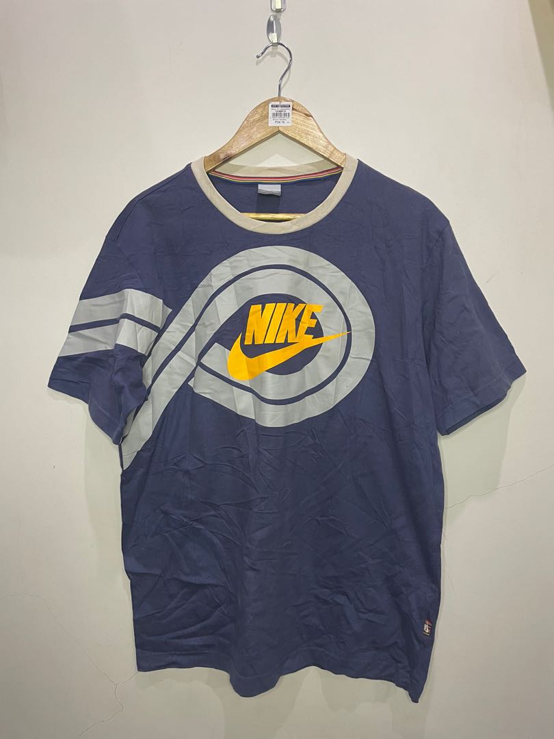 NIKE VINTAGE, Men's Fashion, Tops & Sets, Tshirts & Polo Shirts on ...