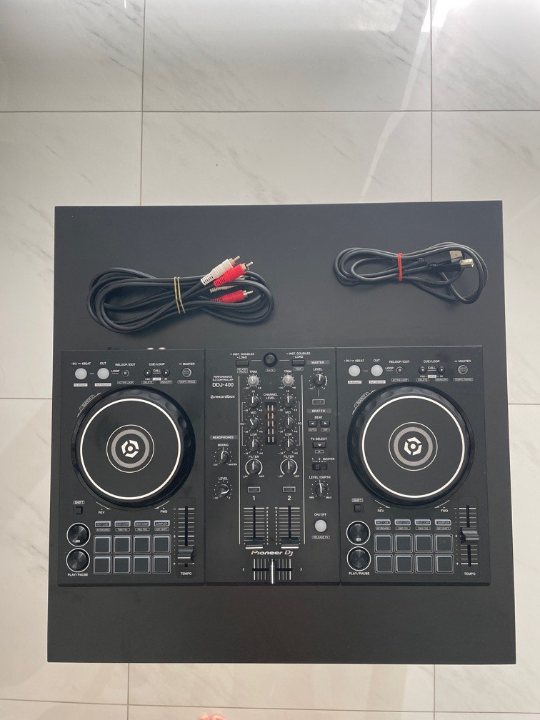 Pioneer DJ DDJ 400, Audio, Portable Music Players on Carousell
