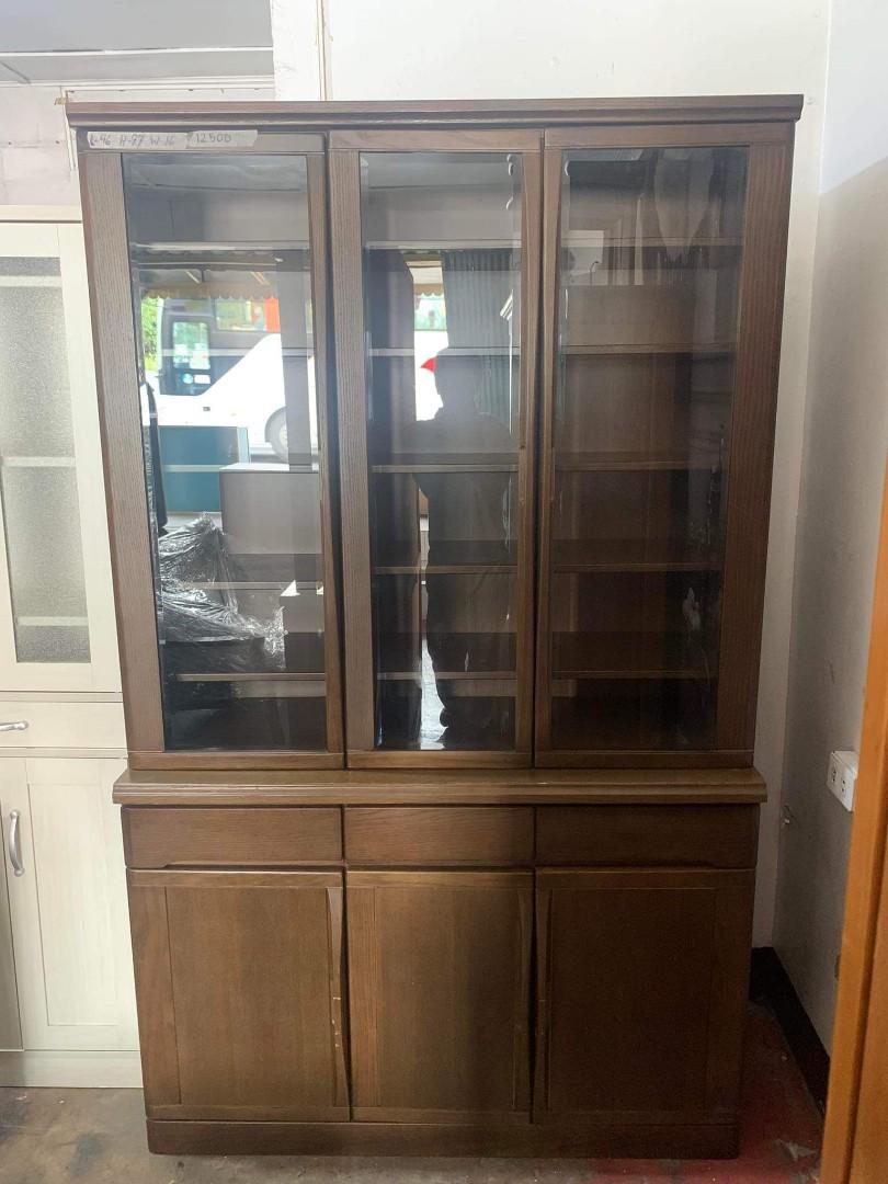 Platera / Display Cabinet, Furniture & Home Living, Furniture, Shelves ...