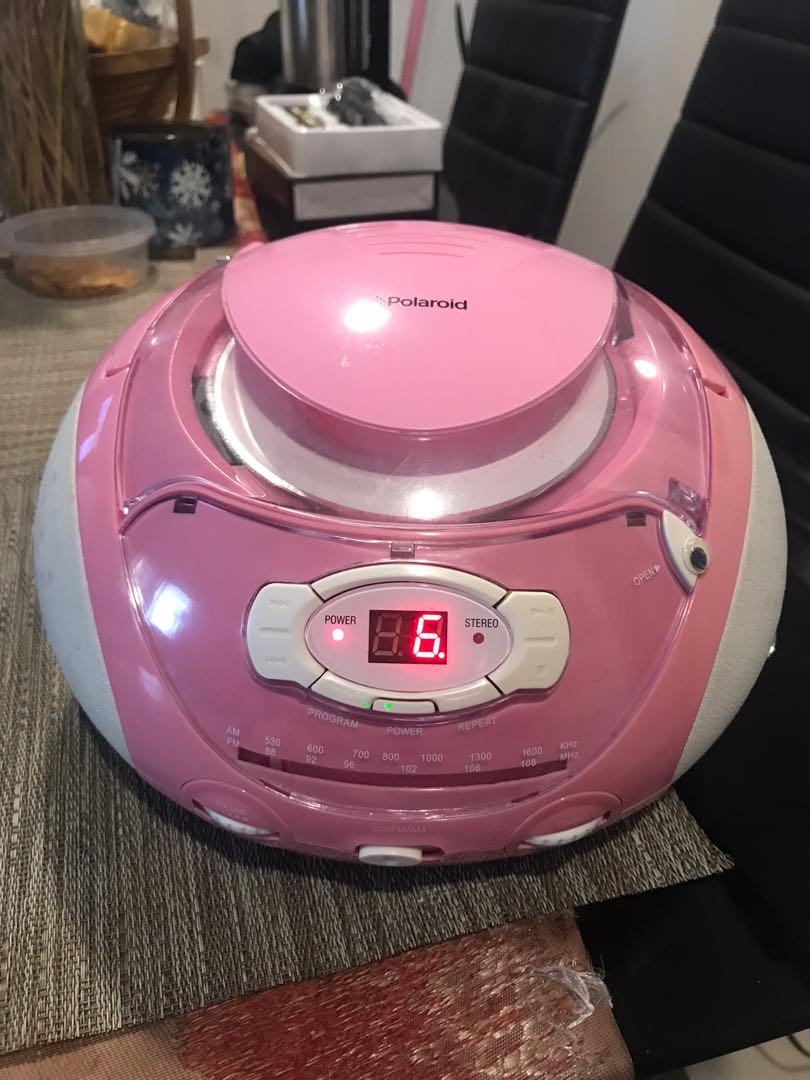 Polaroid portable cd player, Audio, Portable Music Players on Carousell