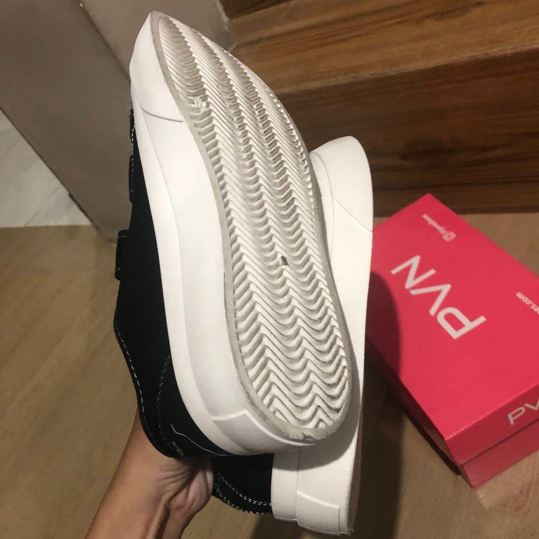 PVN shoes sneakers mashiro like new, Fesyen Wanita, Sepatu di Carousell