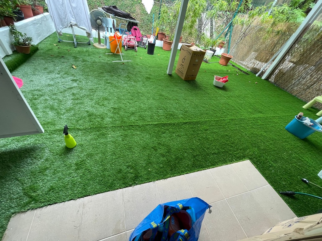 Quality (almost new) fake grass, Furniture & Home Living, Gardening ...